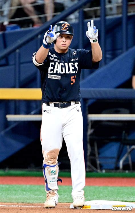 한화 18일 만에 2연승→3g 차 단독 1위 질주 채은성 역전 투런→리베라토 결승타 [고척 현장리뷰]