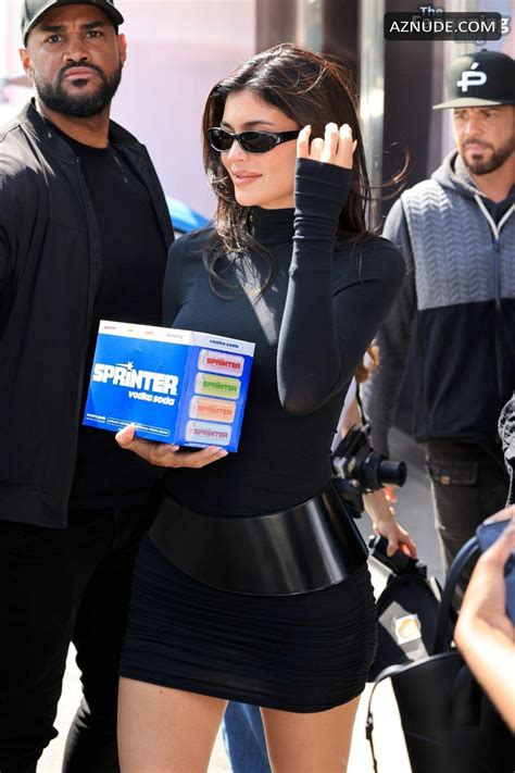 Kylie Jenner Stuns In Sexy Outfit At La Event Aznude