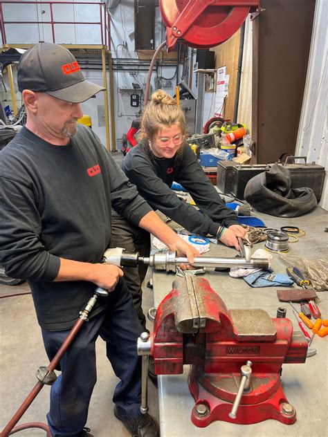 Katie Thornton Excelling In Co Op Opportunity Carbondale Area School