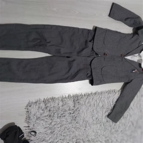 کمدا قیمت و خرید لباس پسر بچه 6الی 7 ساله رنگ سفید و توسی سایز 55 وز