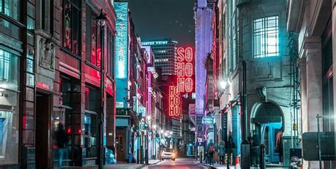 Soho London Nightlife Best Bars Clubs Pubs And Restaurants Tripxl