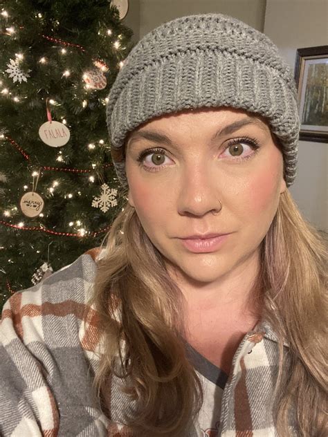 Its Mrs Matt Actually On Twitter Please Appreciate The Fact That I Put On Makeup Today