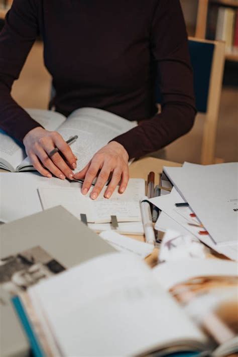 실내 공부 도구 공부하다 공책 교육 교육적인 구성 노트 독서하는 마테리아 르 ・ 데스 투디 메모 쓰기 메모하기 메모하는 문구 문서 문학 문헌