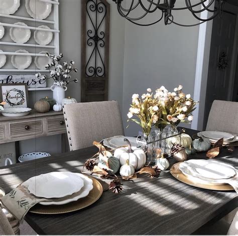 Charming Farmhouse Thanksgiving Decor Ideas To Warm Your Home Sleek