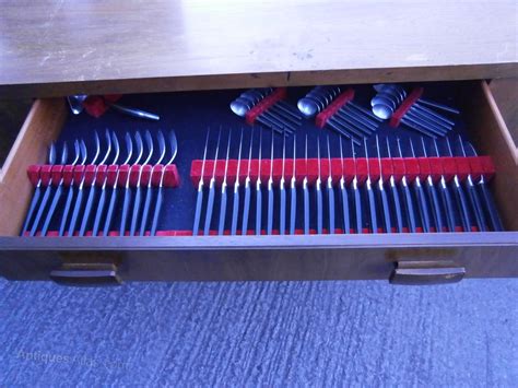 Antiques Atlas 95 Piece Eldan Flatware As302a789 4600