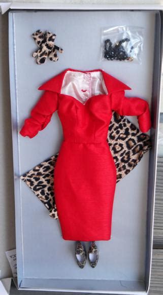 Red Hot Deeanna Denton Doll Outfit Tonner 2012
