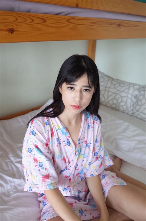 Nude Photo Set Of Chinese Model Ai Li Li