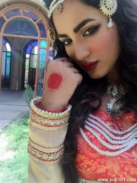 Gallery Models Female Mathira Mohammad Mathira Mohammad