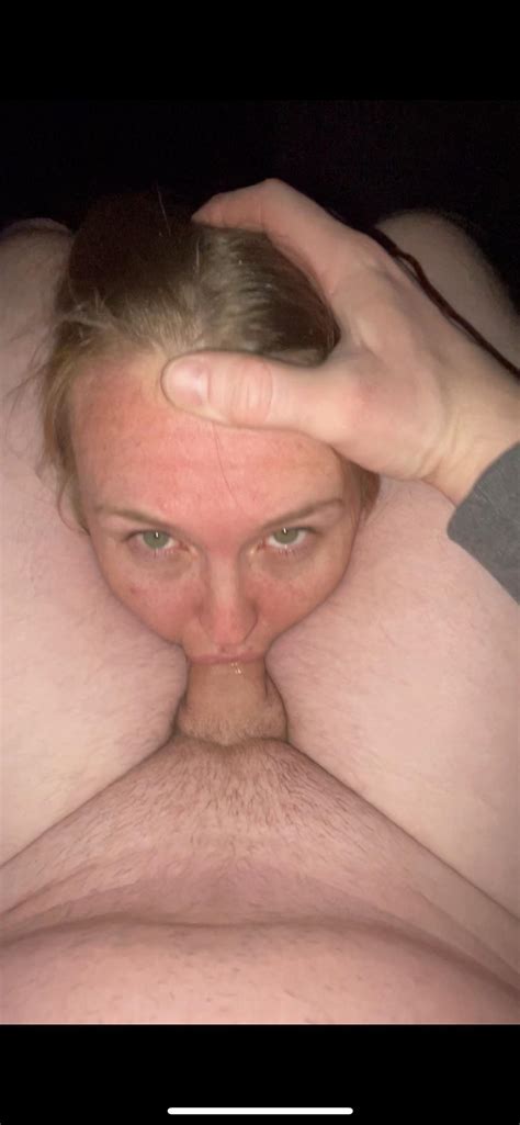 Hog Cuffed And Thigh Squeezed Scrolller