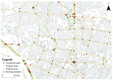 a comparison of simplified nodes and original nodes in the central area