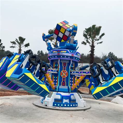 Rotating Cube Zhengzhou Modern Industry Co Ltd