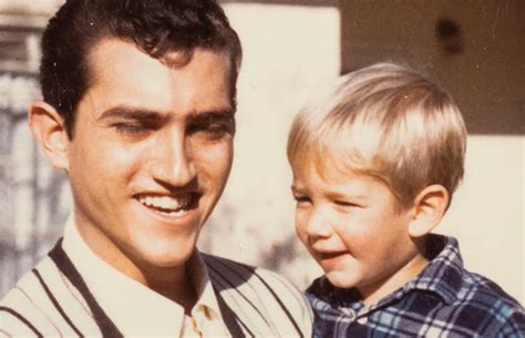 How Much Does Jeff Bezos Make A Year The Hustlers Digest