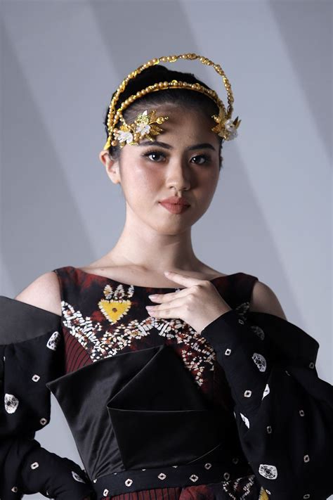 Headpice Mutiara Gaya Busana Inspirasi Gaya Gaya