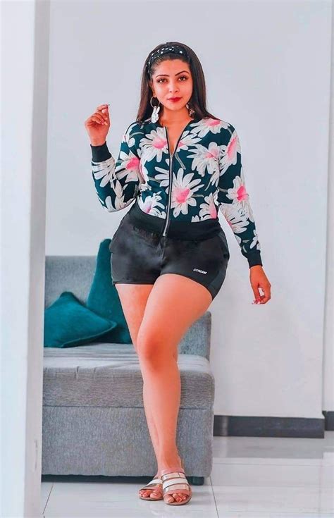 Sl Fashion Model Udari Kaushalya Me Srilanka Srilankanmodel