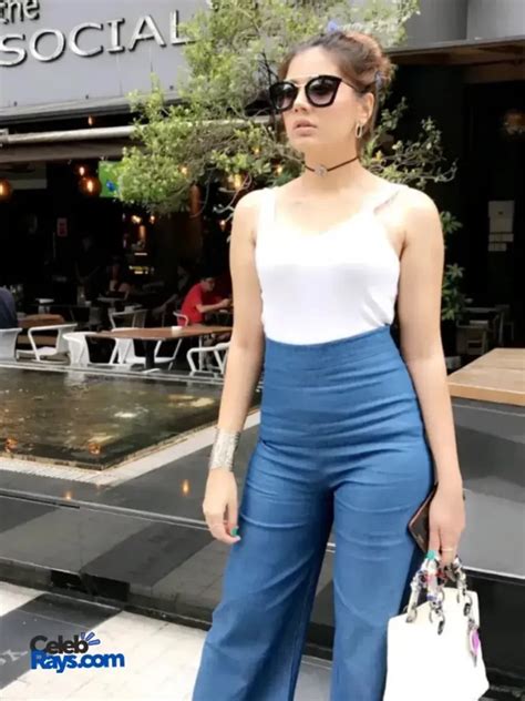 Kiran Ashfaque Hussain Dar Bio Wiki Career Height Age Social Media Accounts Net Worth