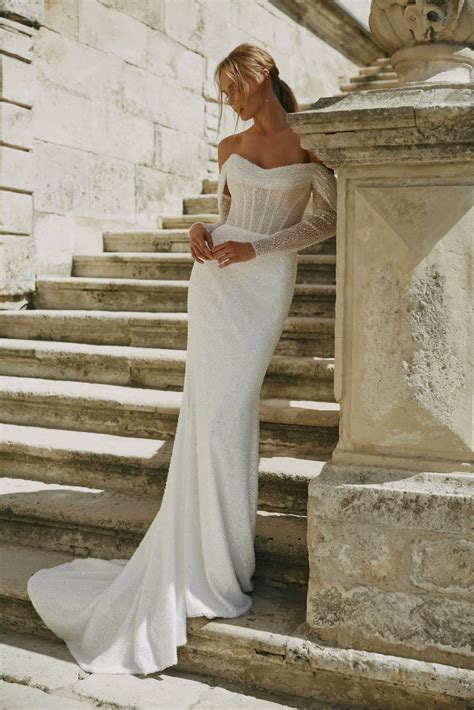 Eva Stock Size 38 42 Iris Bridal Salon