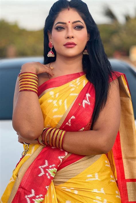 Reshma Pasupuleti In Saree Stills South Indian Actress