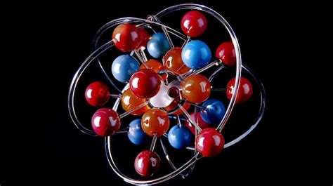 Detailed Crosssection Of A Phosphorus Atom Illustrating Its Protons Neutrons And Electrons