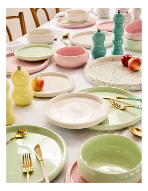 Vue Bubble Dinner Plate In Dove Grey Myer