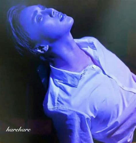 زن دایی غمگین