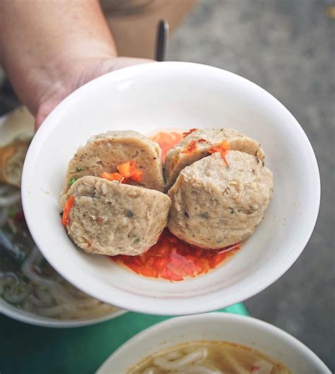 Bánh Mì Bò Bía Và 5 Món đường Phố Hút Khách ở Tphcm