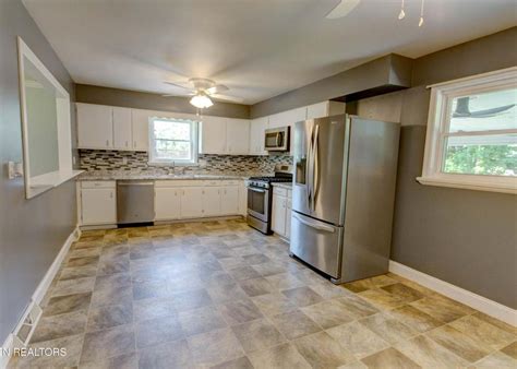 425 Sherwood Dr Maryville Tn 37801 Redfin