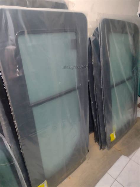 Странични стъкла за Спринтер Дукато и др Автостъкла Резервни части консумативи аксес