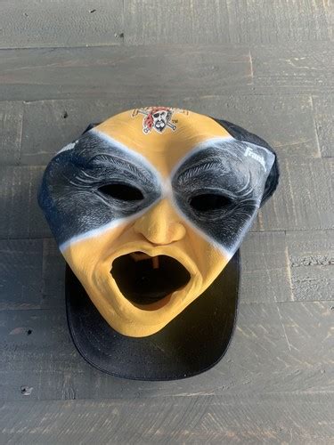 Vintage Pittsburgh Pirates Franklin Fan Face Rally Cap Rubber Mask Hat