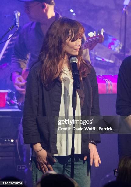 140 Mina Tindle Photos And High Res Pictures Getty Images