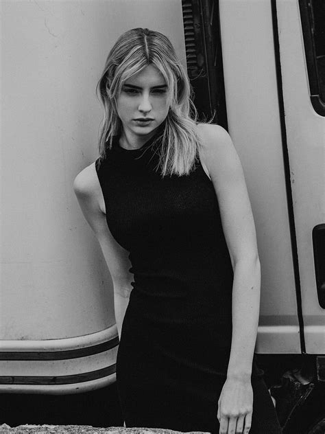 Sophie O Neill Sutherland Models