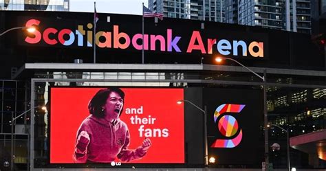 Toronto Raptors Greeted By Large Crowd After Capacity Limits Lifted In