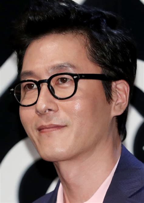 South Korean Movie Star Kim Joo Hyuk Killed In Car Crash New Straits