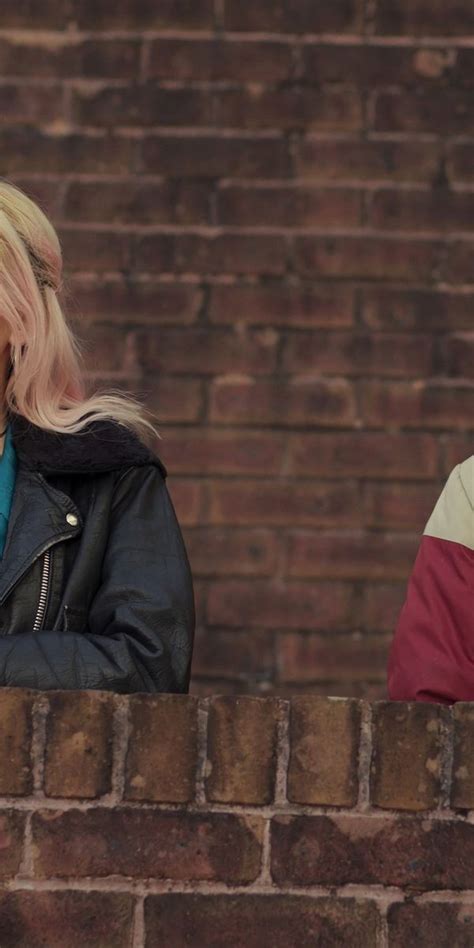 Free Sex Education 4k Wallpapers And Desktop Hd Backgrounds For Pc