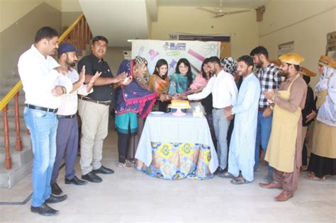 Wajid Hussain On Linkedin Teachers Encourage Minds To Think Hands To Create Hearts To Love