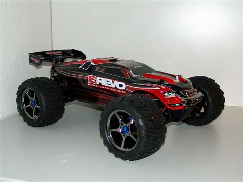 Traxxas E Revo Brushless RC HeliCar