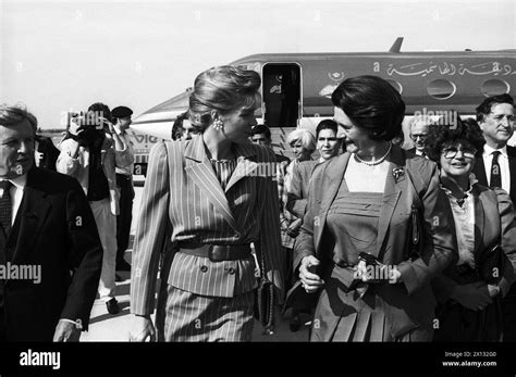 Vienna On May 4th 1988 Arrival Of Queen Noor Al Hussein Of Jordan At