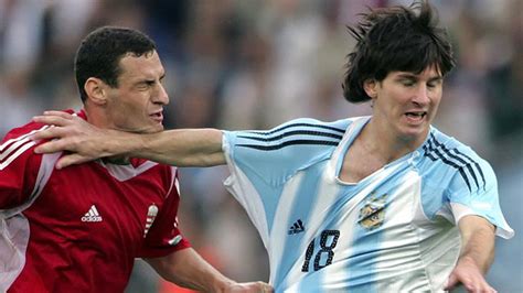 ¿en Que Año Debutó Messi En La Selección Argentina Récords Títulos Y