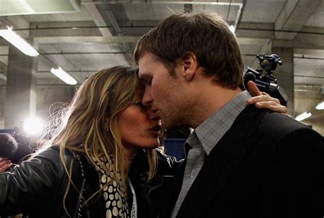 Nfl Star Tom Brady Supermodel Gisele Bundchen Confirm Divorce Gma