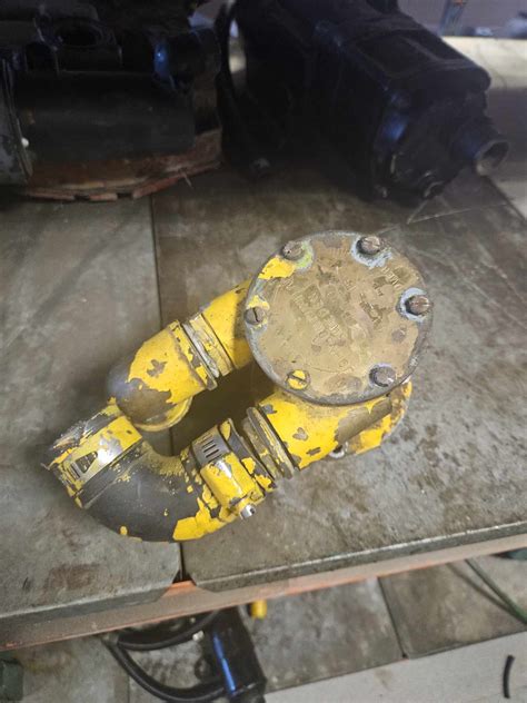 Pompe Eau De Mer F7b 903 Vetus Casse Marine Enlèvement