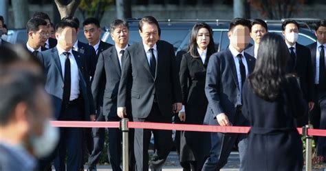 포토 이태원 참사 서울 분향소 찾은 윤 대통령·김건희 여사