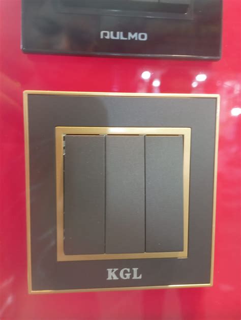 Kgl 3 Gang Switch Constructionmart