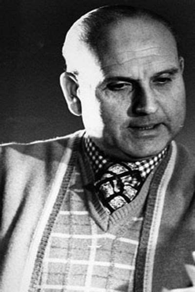 Gerald Thomas About Entertainment Ie