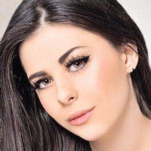 Azzyland Edad Familia Biografía Famous Birthdays
