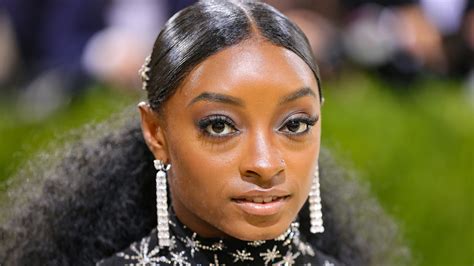 Us Gymnast Simone Biles Fashion Hits And Misses