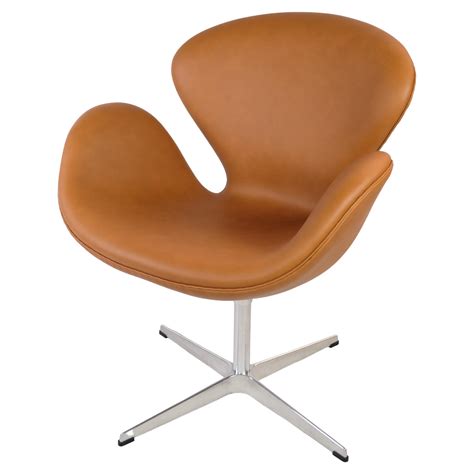 Swan Chair Model 3320 High Model By Arne Jacobsen And Fritz Hansen