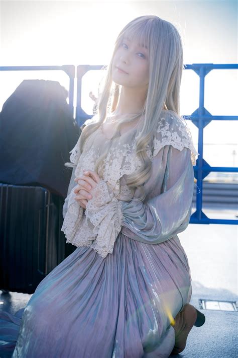 Twoucan TOMOE Xxx Tomoe Xxx