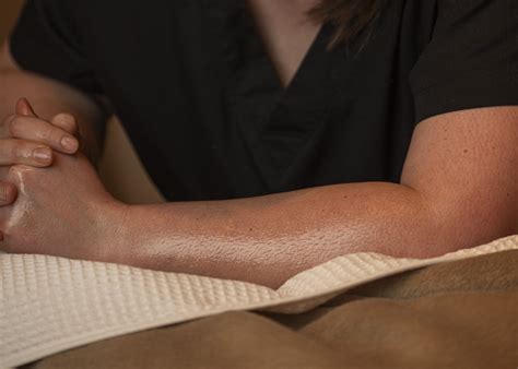 Deep Tissue Massage Unwind At Graycliff