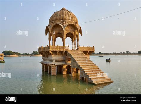 Gadisar Lake Banque De Photographies Et Dimages à Haute Résolution Alamy
