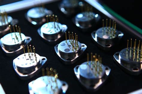 Accelerometer Manufacturer High Temp Accelerometer Supplier Quartz Flex Accelerometer Designer