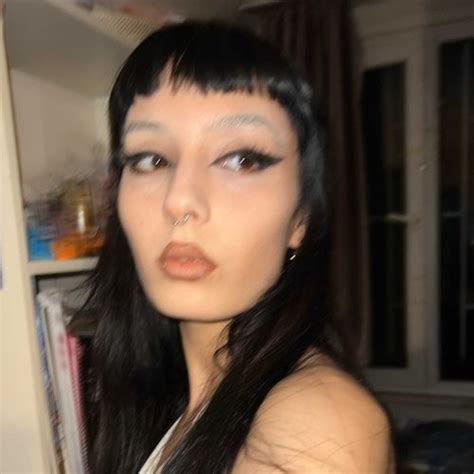 Kira E Kira OnlyFans